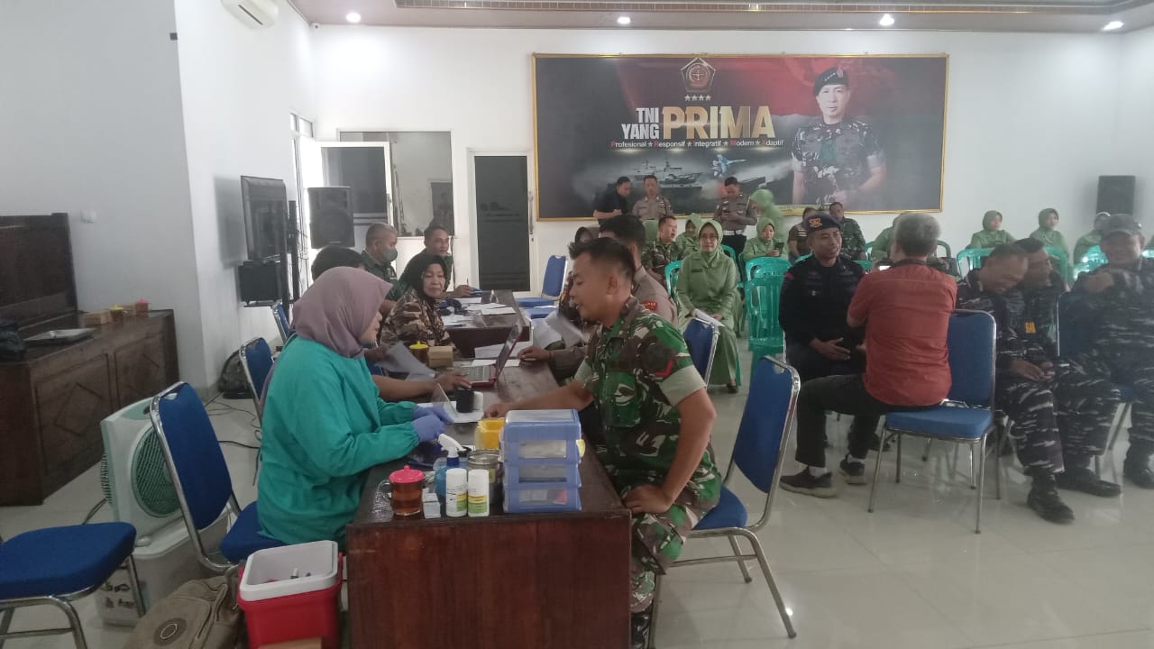 Batang Gelar Donor Darah Peringati HUT ke-80 TNI dan HUT ke-75 Kodam IV/Diponegoro - Berita ...
